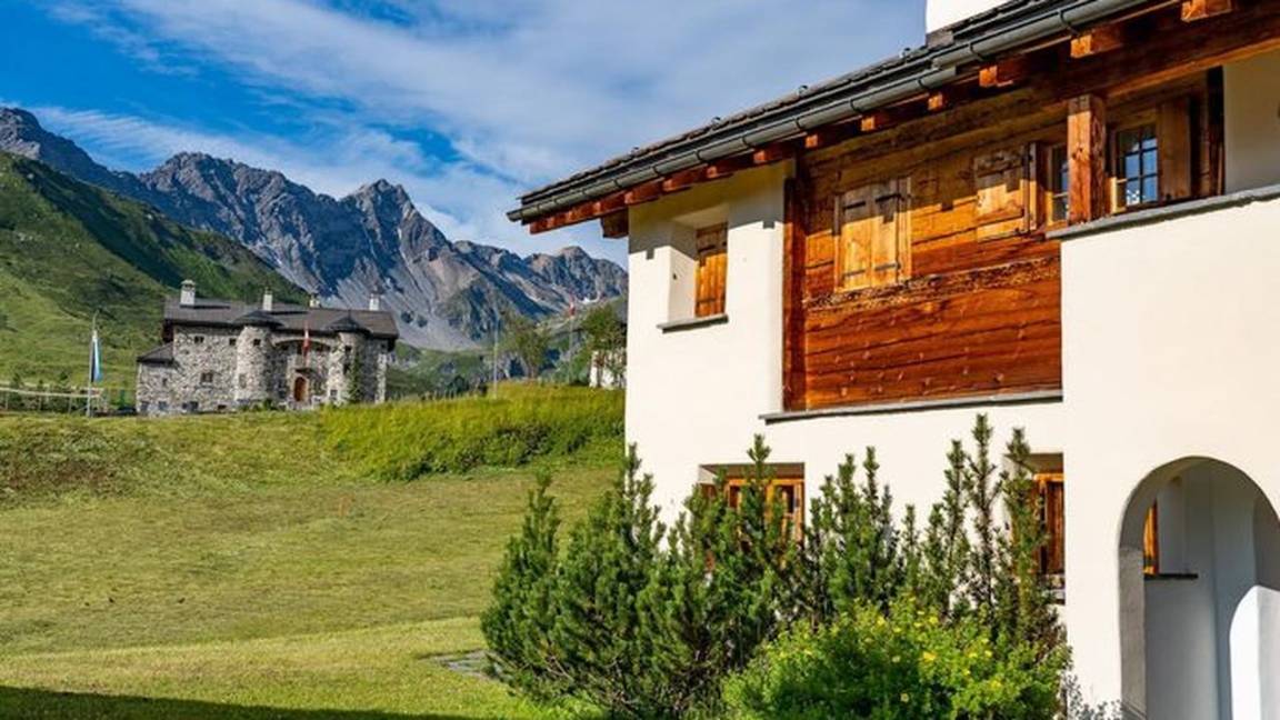 65 M² Ferienwohnung ∙ 2 Schlafzimmer ∙ 6 Gäste - Arosa