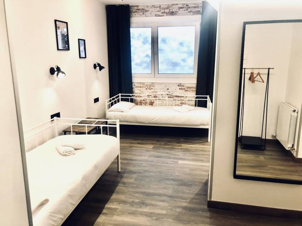 30 M² Hôtel ∙ 1 Chambre ∙ 4 Personnes - Erandio