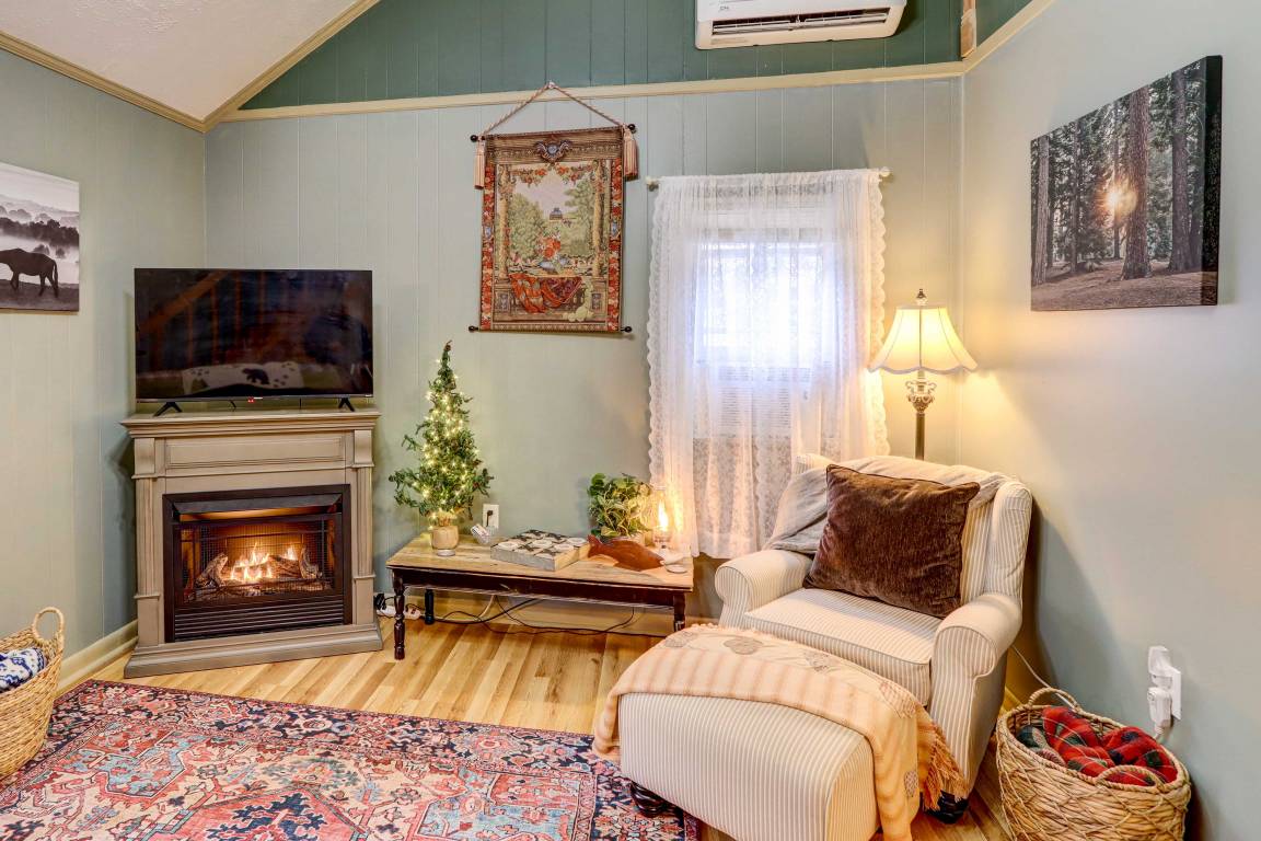 83 M² House ∙ 2 Bedrooms ∙ 4 Guests - Ellijay, GA
