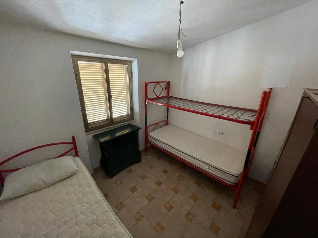 80 M² Apartment ∙ 4 Bedrooms ∙ 10 Guests - Budoni