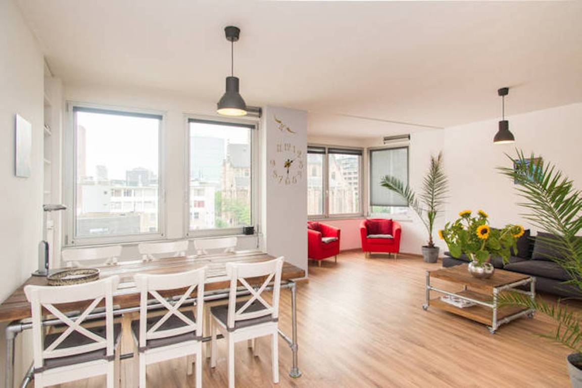 80 M² Apartment ∙ 2 Bedrooms ∙ 3 Guests - Rotterdam
