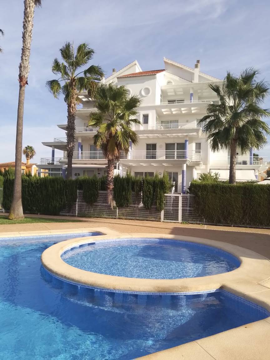 50 M² Apartamento ∙ 1 Habitación ∙ 2 Huéspedes - Oliva