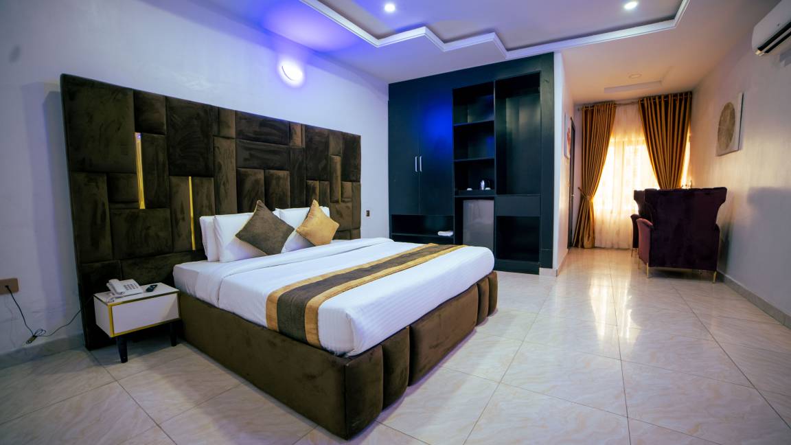 100 M² House ∙ 1 Bedroom ∙ 2 Guests - Lagos