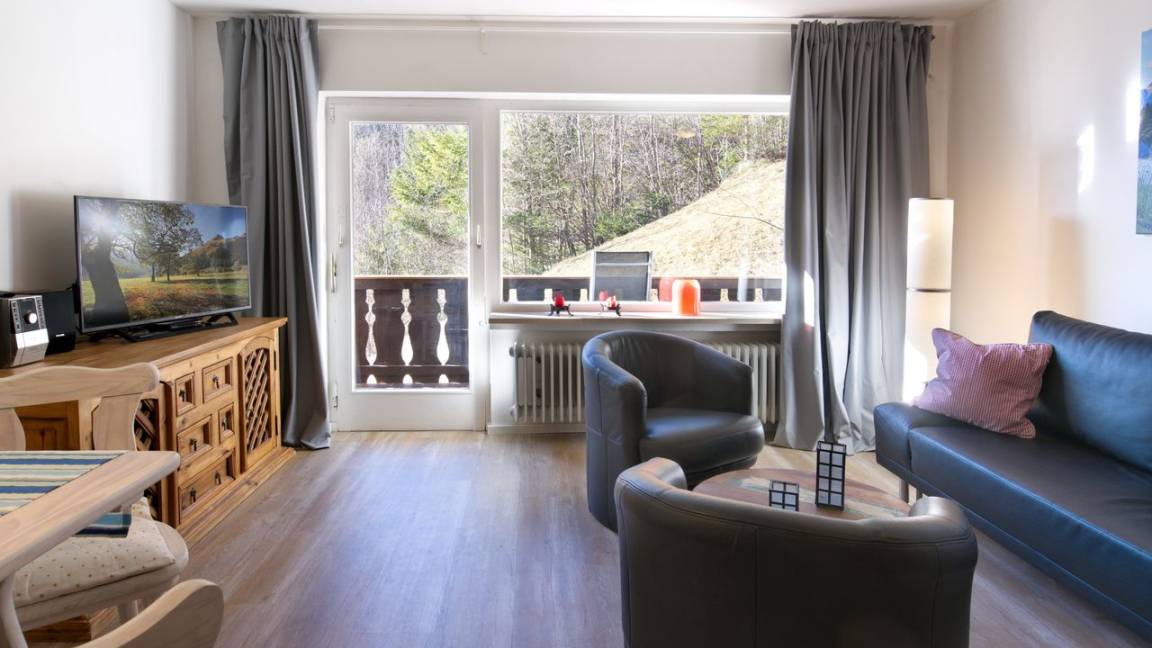 42 M² Ferienwohnung ∙ 1 Schlafzimmer ∙ 2 Gäste - Mittenwald