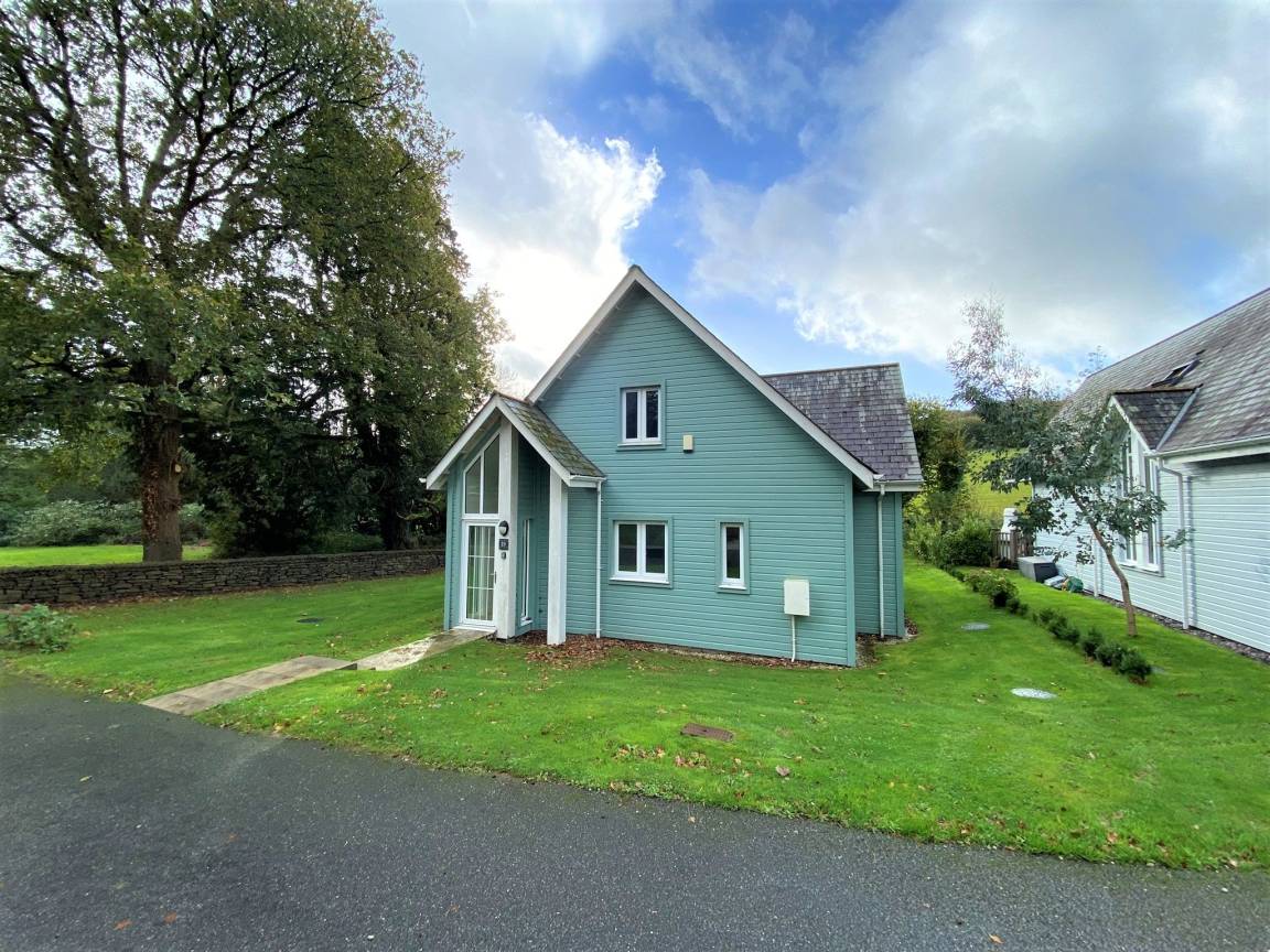 Cottage ∙ 4 Bedrooms ∙ 7 Guests - St Austell