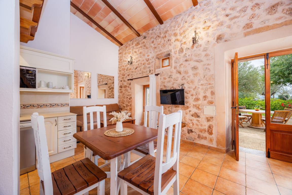 50 M² Bauernhof ∙ 1 Schlafzimmer ∙ 4 Gäste - Ses Salines