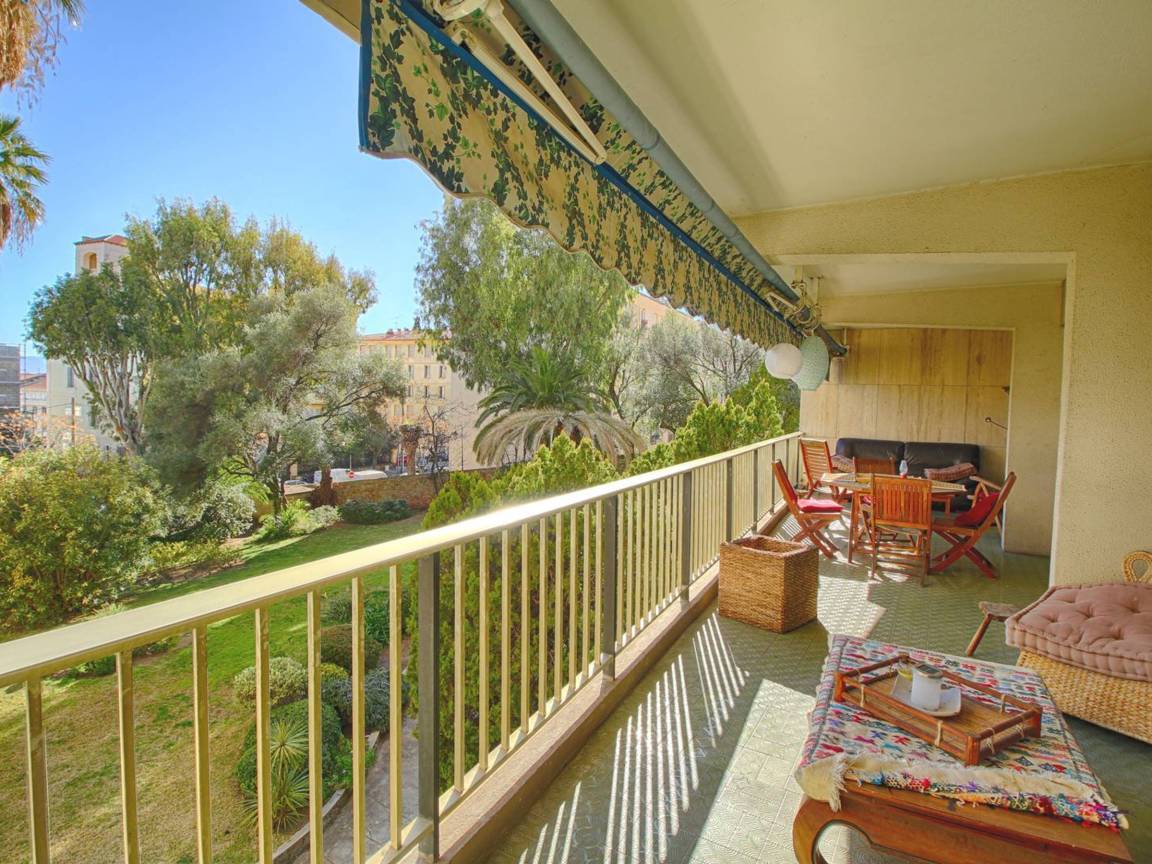 130 M² Apartment ∙ 3 Bedrooms ∙ 6 Guests - Ajaccio