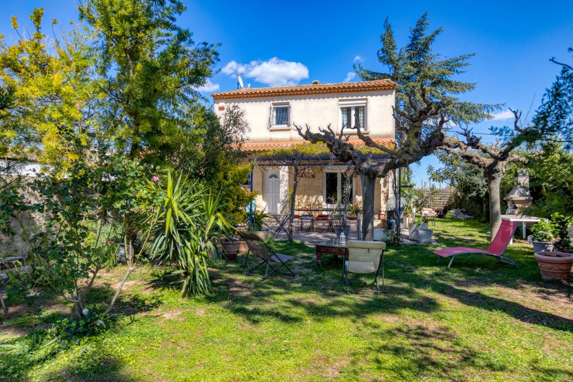 25 M² Chambre D'hôtes ∙ 1 Chambre ∙ 2 Personnes - Lunel