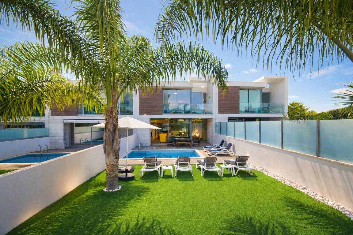 150 M² Villa ∙ 3 Bedrooms ∙ 8 Guests - Albufeira