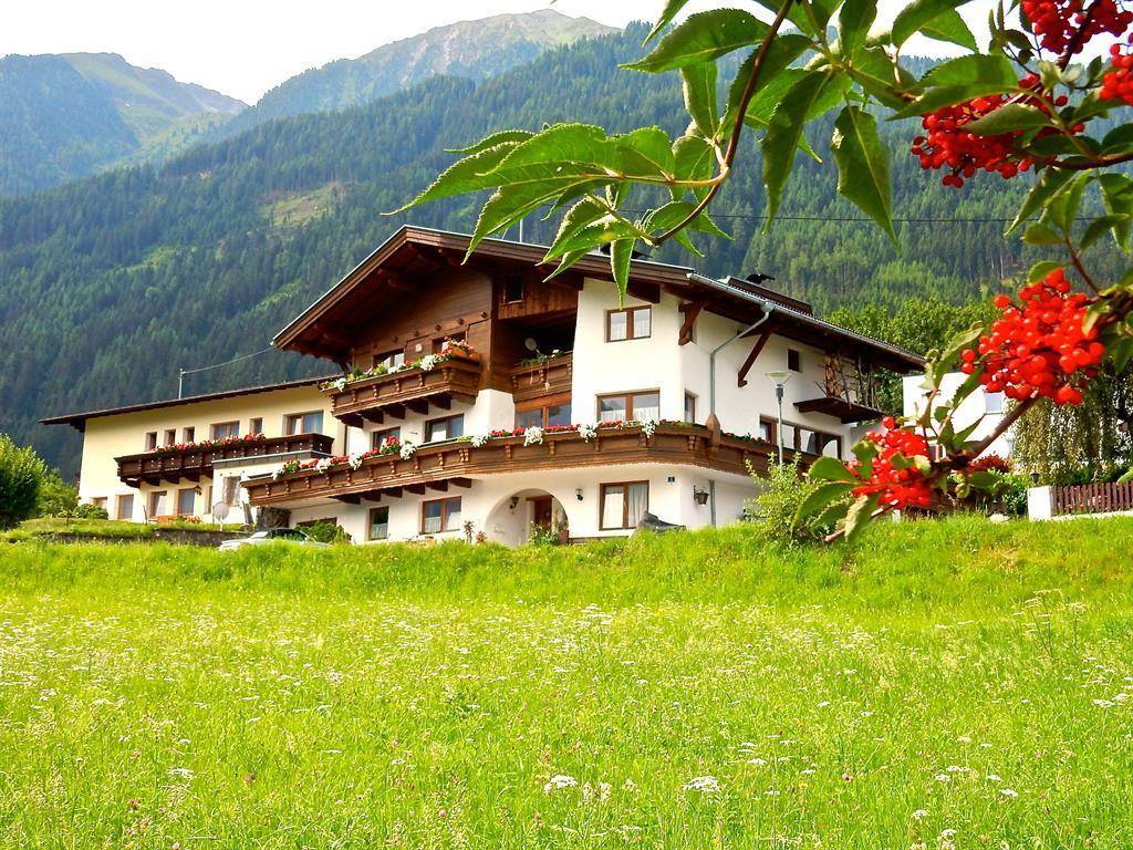 105 M² Ferienwohnung ∙ 2 Schlafzimmer ∙ 8 Gäste - Sautens