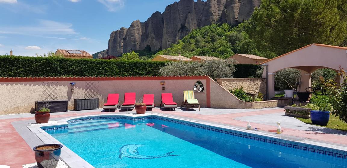 102 M² Gîte ∙ 1 Chambre ∙ 2 Personnes - Luberon