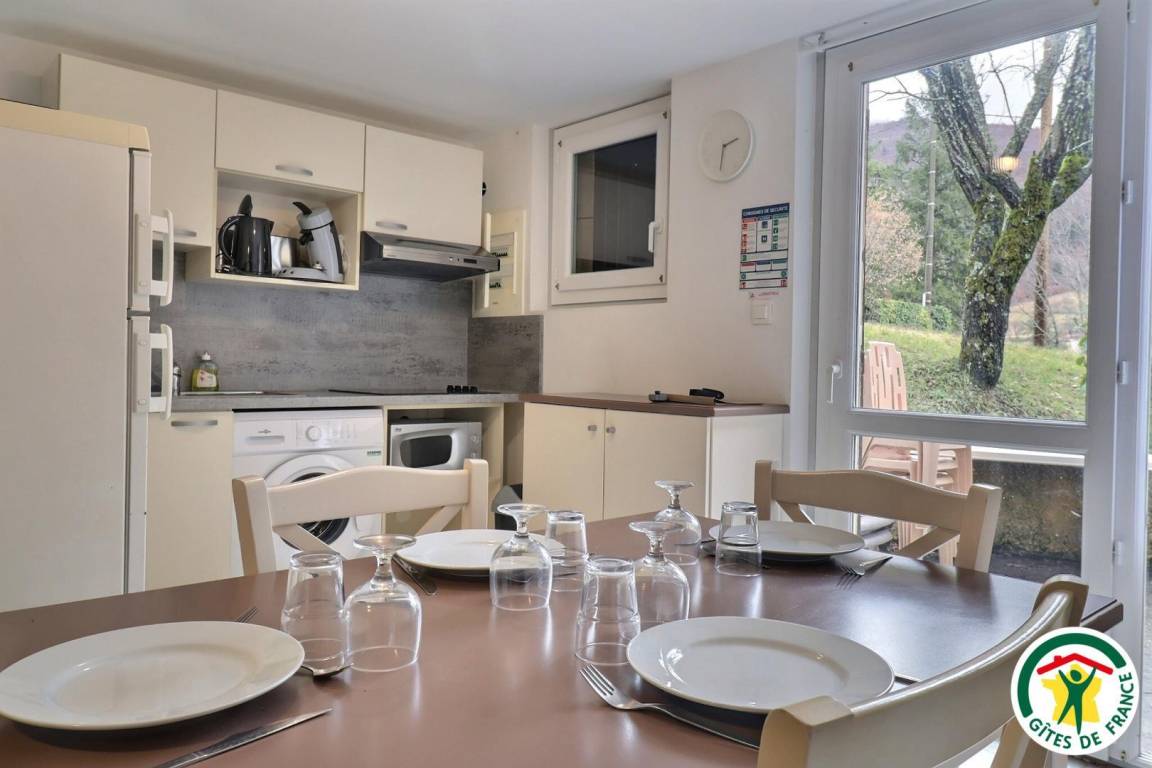 35 M² Gîte ∙ 2 Chambres ∙ 3 Personnes - Montbrun-les-Bains