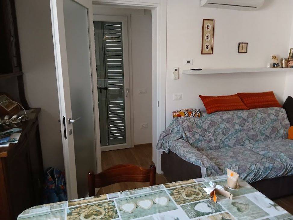 70 M² Apartamento ∙ 1 Habitación ∙ 6 Huéspedes - Senigallia