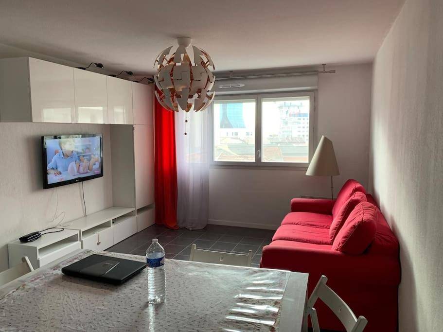 71 M² Apartment ∙ 3 Bedrooms ∙ 5 Guests - Marseille