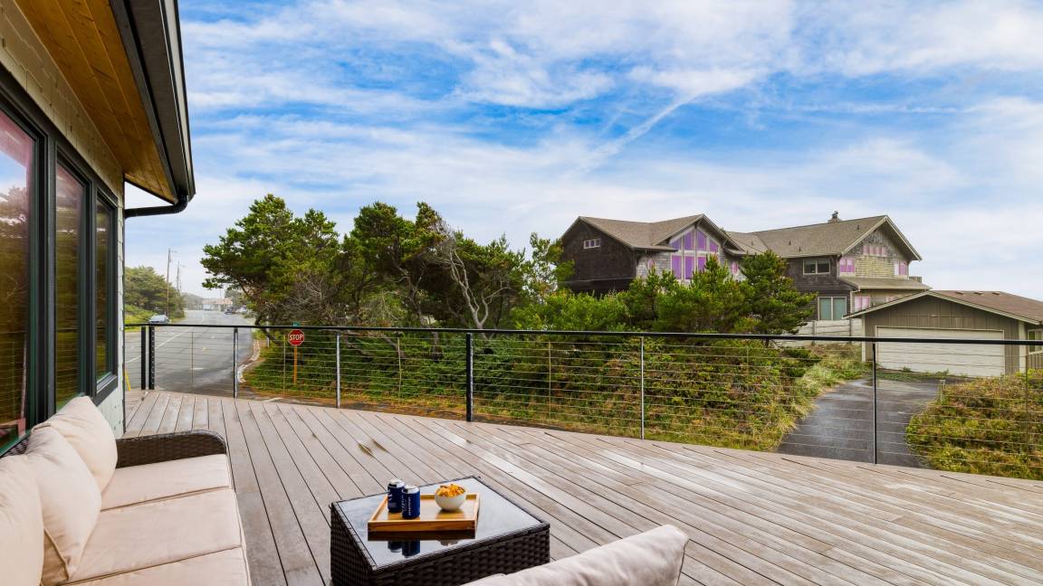 186 M² House ∙ 2 Bedrooms ∙ 8 Guests - Manzanita, OR