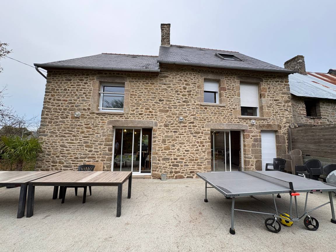 180 M² House ∙ 5 Bedrooms ∙ 15 Guests - Le Vivier-sur-Mer