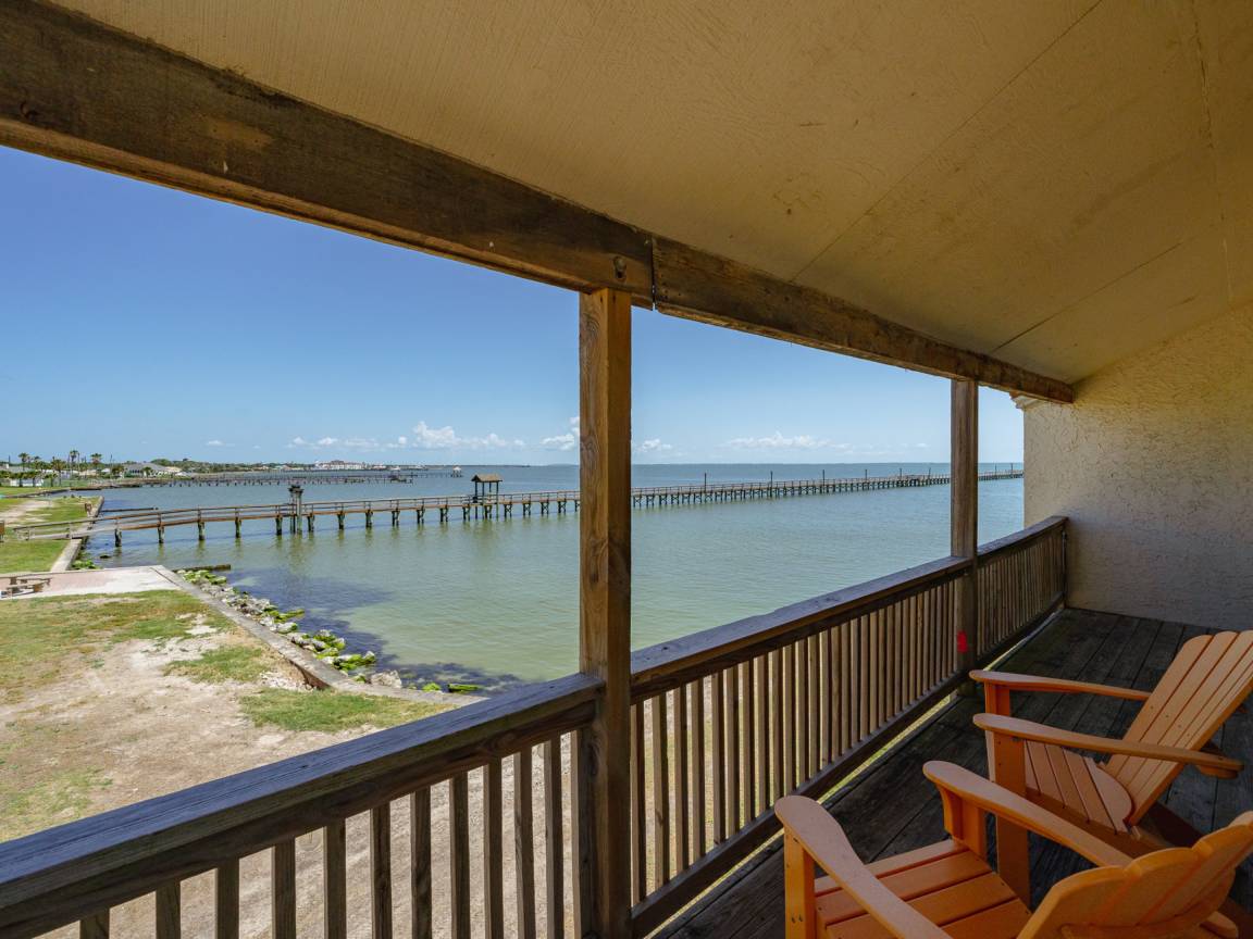 130 M² Condo ∙ 3 Bedrooms ∙ 6 Guests - Rockport, TX
