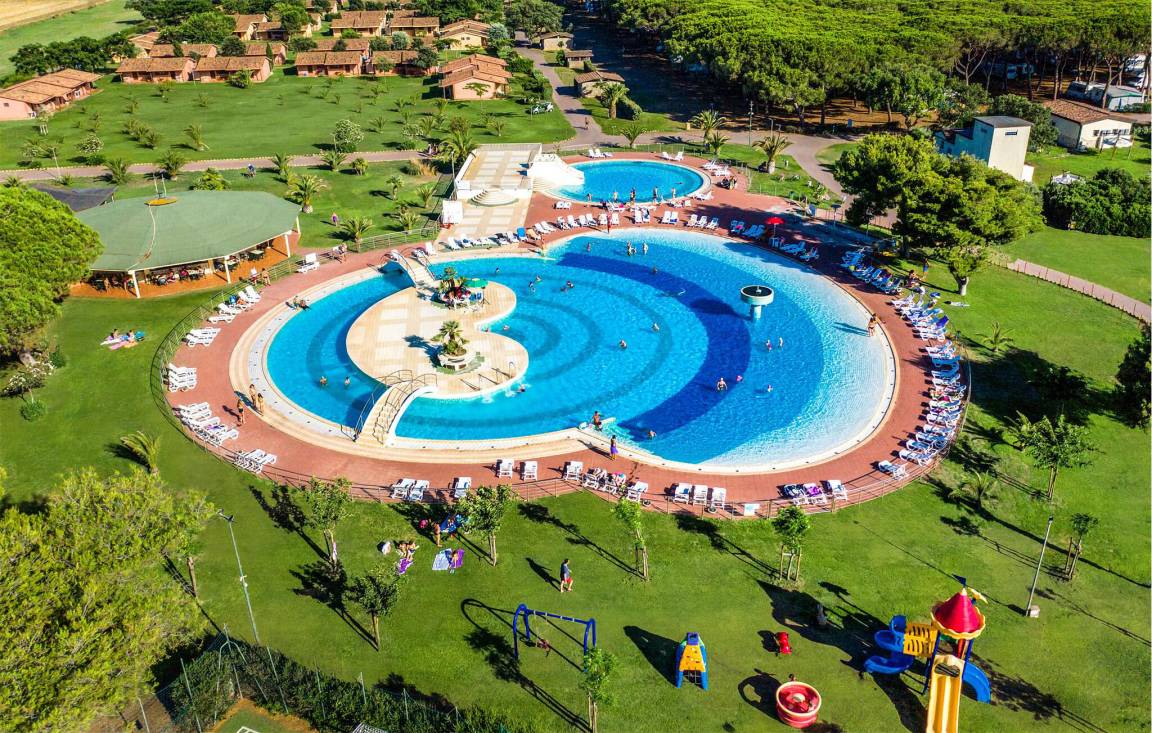 32 M² Camping-unterkunft ∙ 3 Schlafzimmer ∙ 6 Gäste - Latium