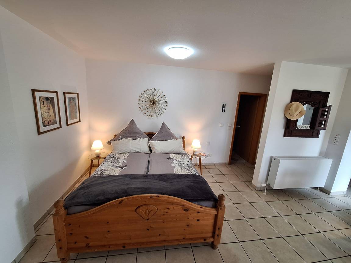 38 M² Ferienwohnung ∙ 1 Schlafzimmer ∙ 2 Gäste - Kobern-Gondorf