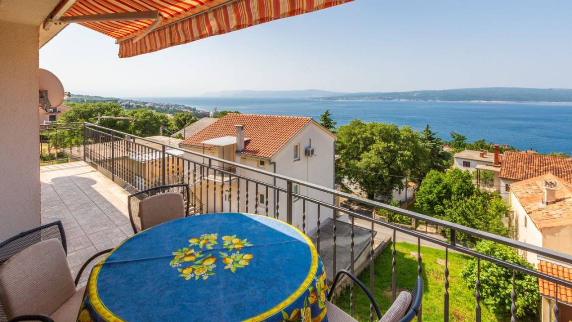 75 M² Ferienwohnung ∙ 2 Schlafzimmer ∙ 6 Gäste - Crikvenica