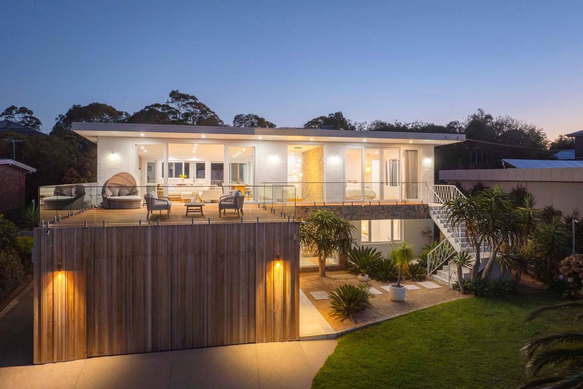 House ∙ 4 Bedrooms ∙ 10 Guests - Mornington