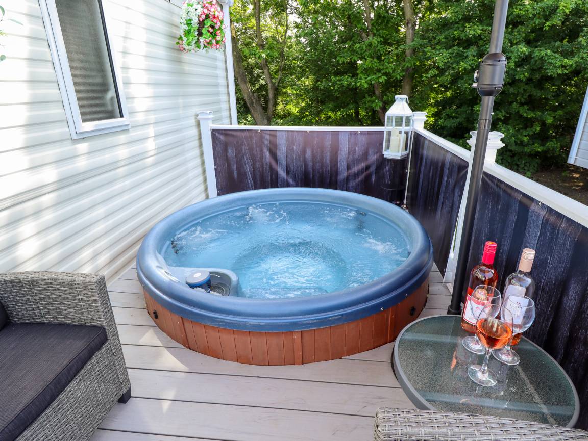 Cottage ∙ 3 Bedrooms ∙ 8 Guests - Woodhall Spa