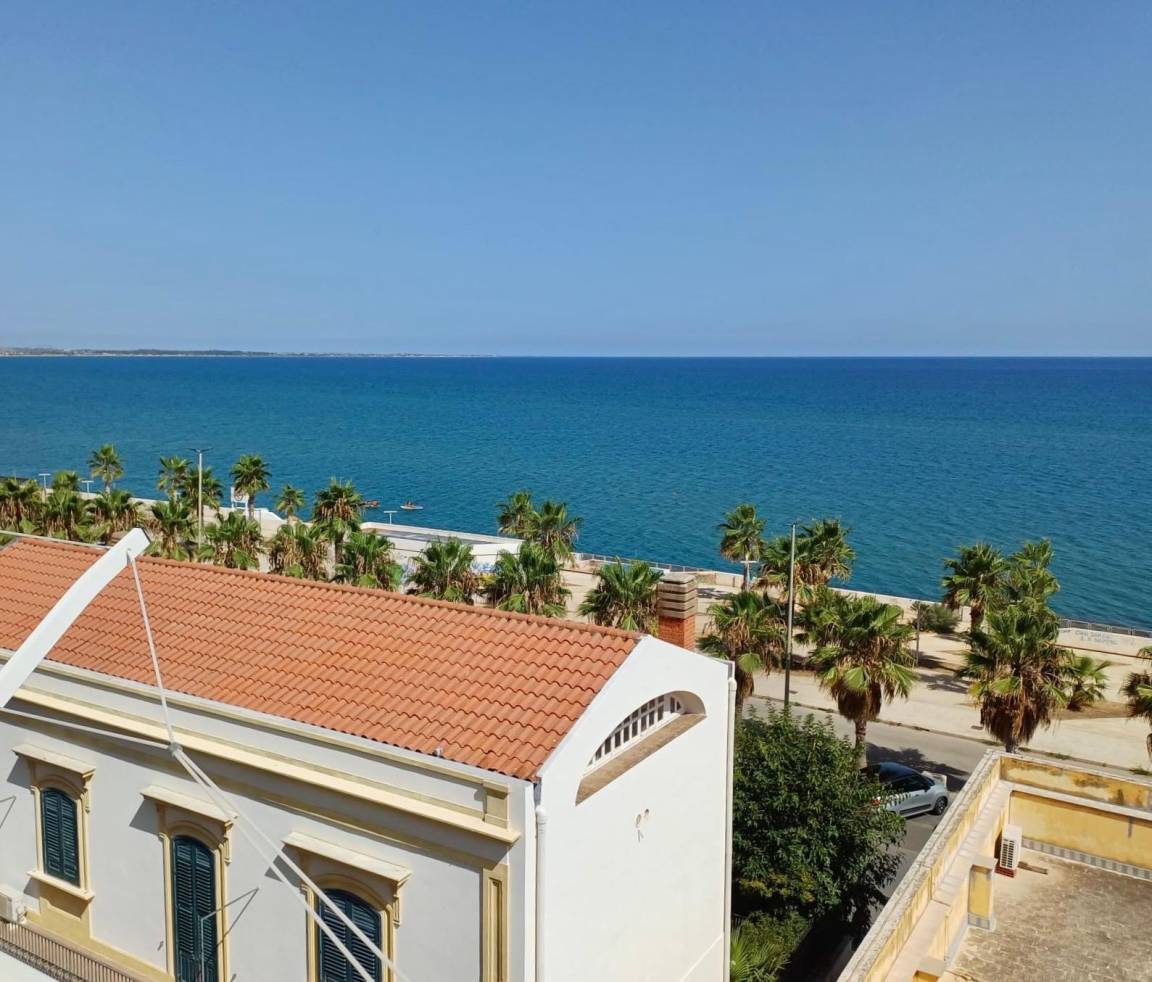 60 M² Apartamento ∙ 2 Quartos ∙ 4 Hóspedes - Pozzallo