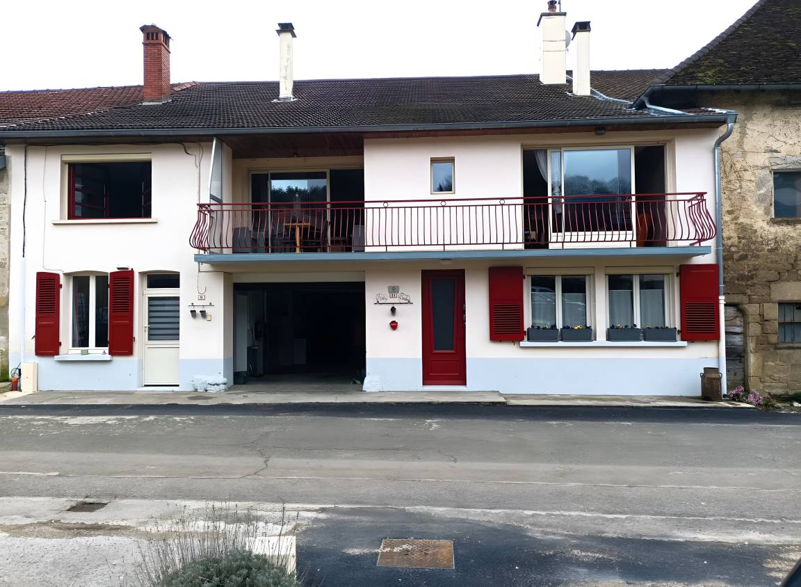 60 M² Apartment ∙ 1 Bedroom ∙ 4 Guests - Arbois