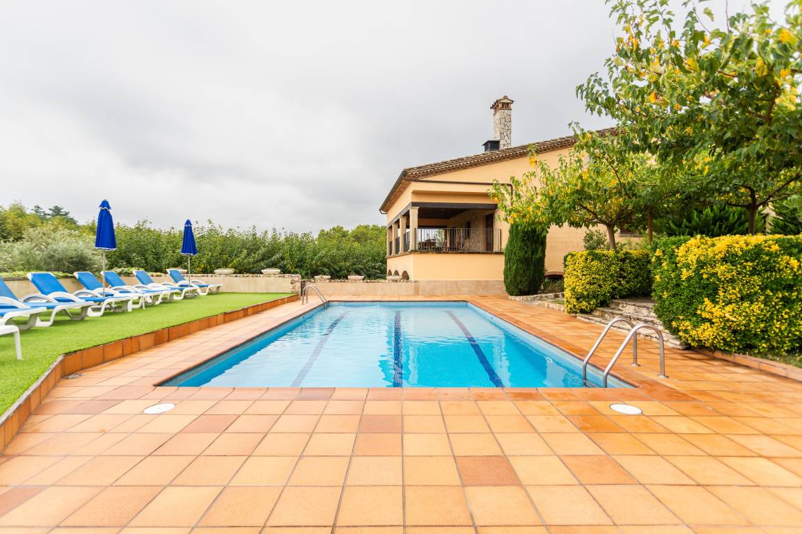 126 M² House ∙ 2 Bedrooms ∙ 7 Guests - Costa Brava, Spain