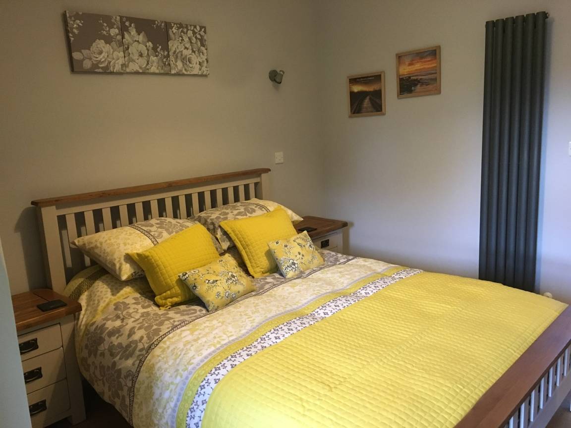60 M² Cottage ∙ 2 Bedrooms ∙ 4 Guests - Aberporth