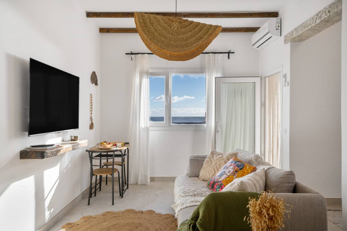 34 M² Ferienwohnung ∙ 1 Schlafzimmer ∙ 2 Gäste - La Graciosa