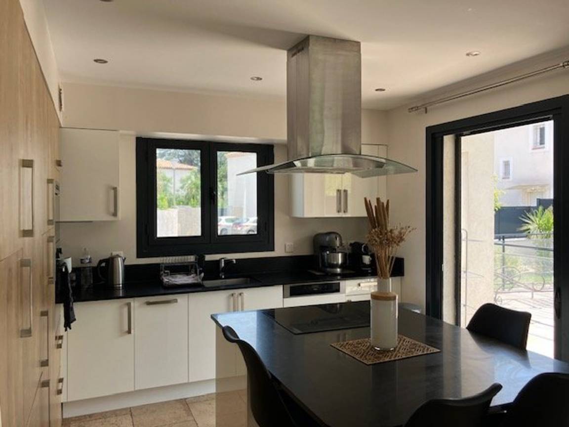 53 M² Casa ∙ 4 Habitaciones ∙ 8 Huéspedes - Hyères
