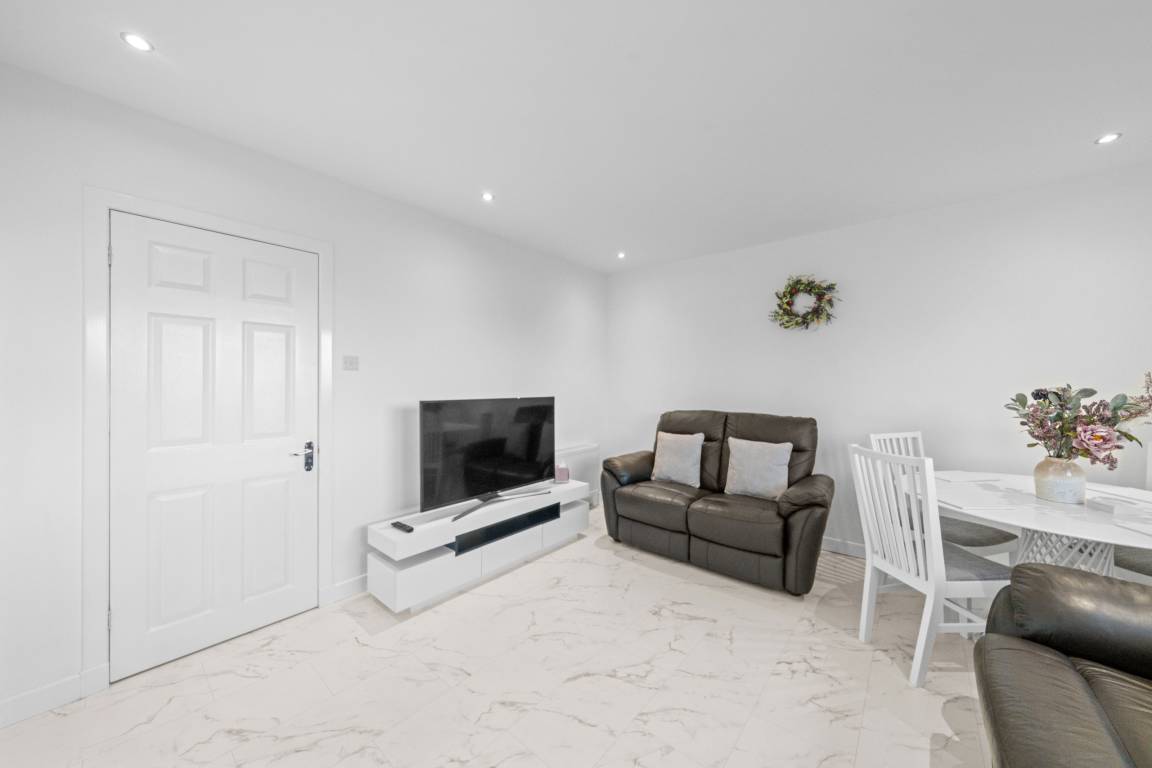 70 M² Apartment ∙ 3 Bedrooms ∙ 5 Guests - Kirkcaldy