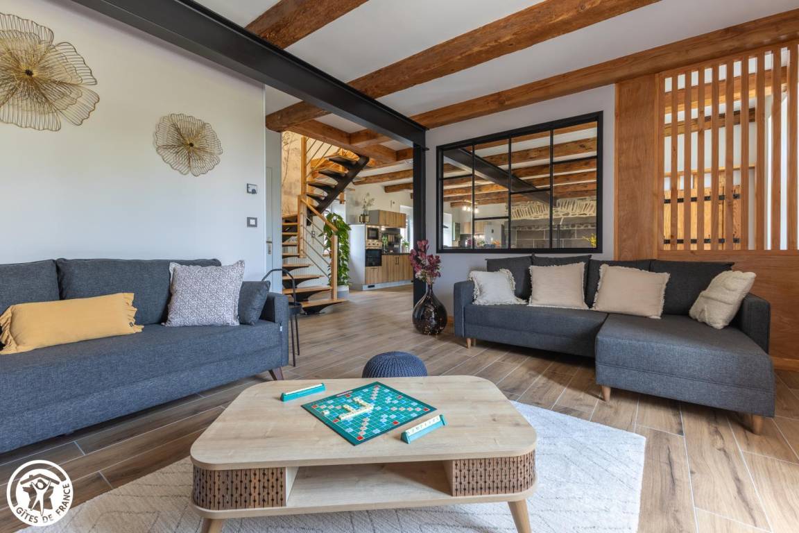 200 M² Gîte ∙ 5 Chambres ∙ 10 Personnes - Puy-de-Dôme