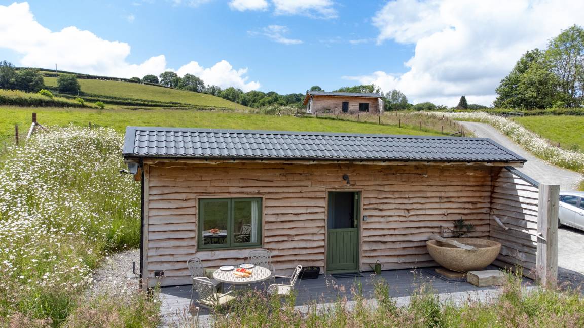 Cottage ∙ 2 Bedrooms ∙ 4 Guests - Llanidloes