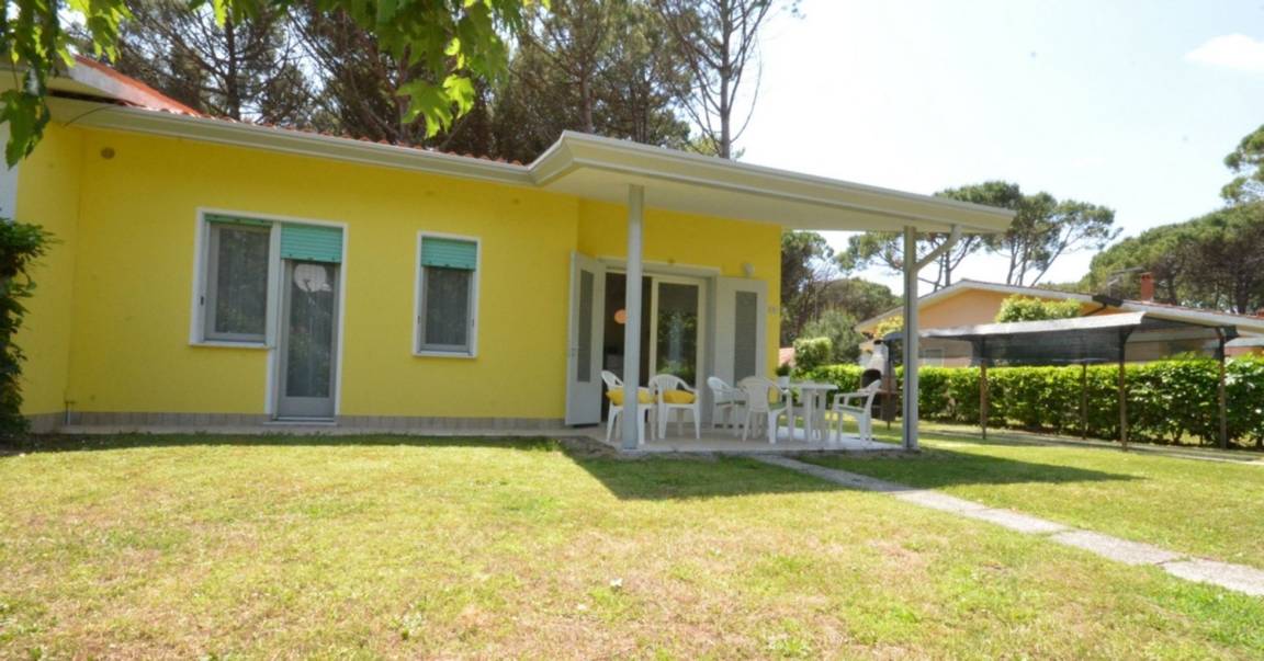 70 M² Villa ∙ 4 Bedrooms ∙ 7 Guests - Bibione Pineda