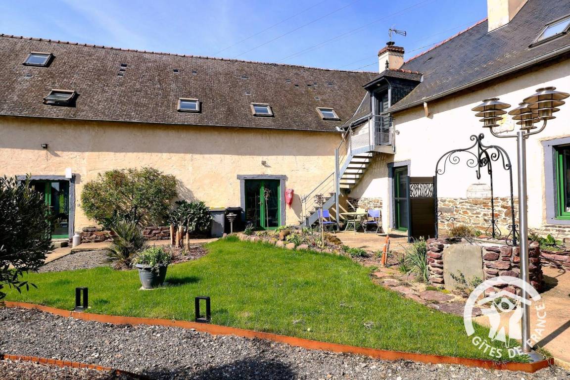 90 M² Gîte ∙ 3 Chambres ∙ 8 Personnes - Bretagne
