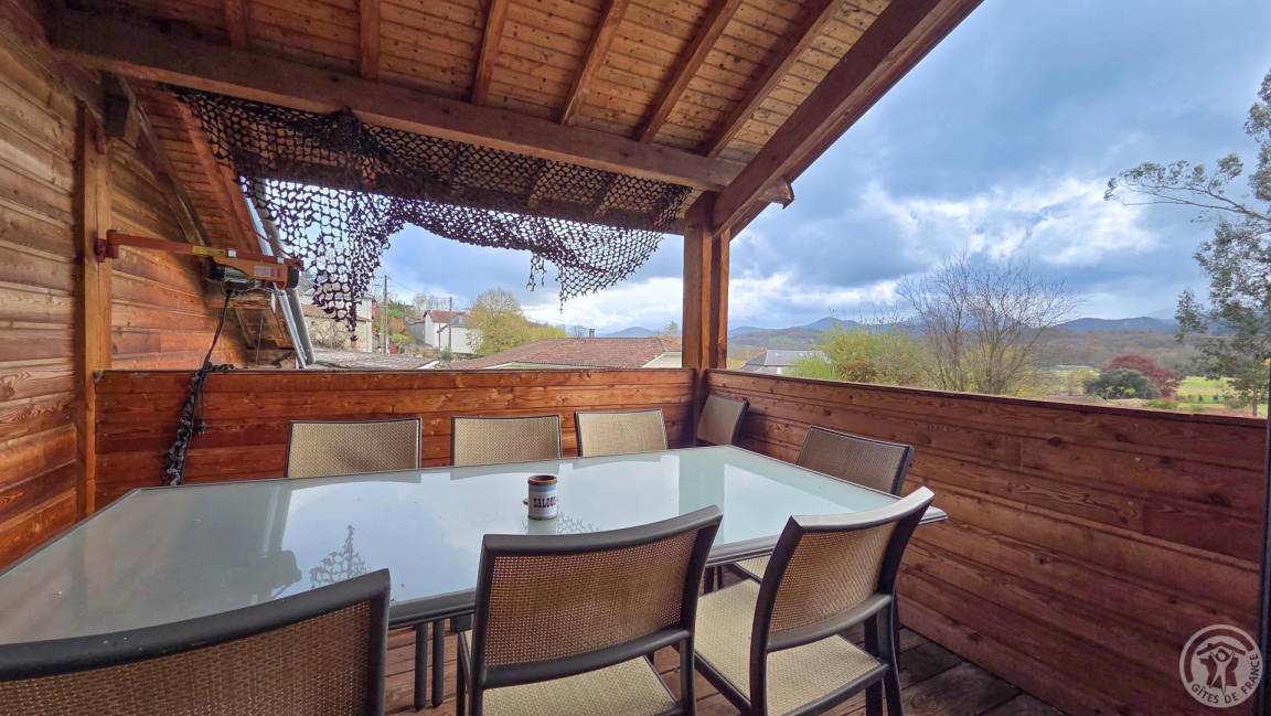 218 M² Mökki ∙ 3 Makuuhuonetta ∙ 6 Vierasta - Lannemezan