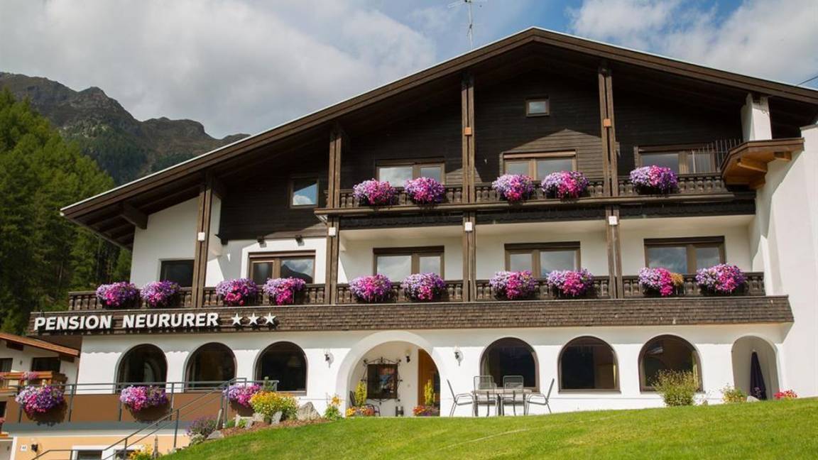 60 M² Appartement ∙ 2 Chambres ∙ 5 Personnes - Sölden