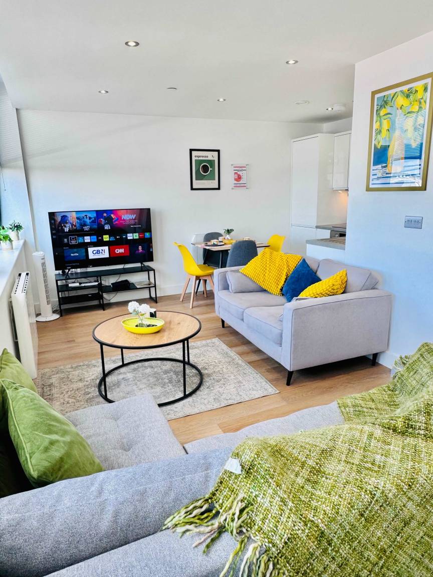 42 M² Apartment ∙ 1 Bedroom ∙ 4 Guests - Altrincham