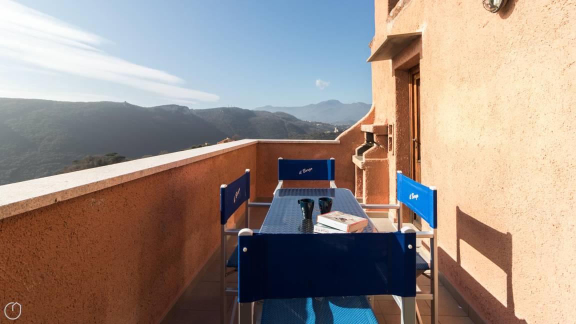 71 M² Appartamento Vacanza ∙ 6 Ospiti - Noli