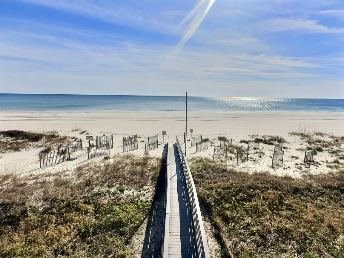 199 M² Condo ∙ 4 Bedrooms ∙ 10 Guests - Gulf Shores, AL