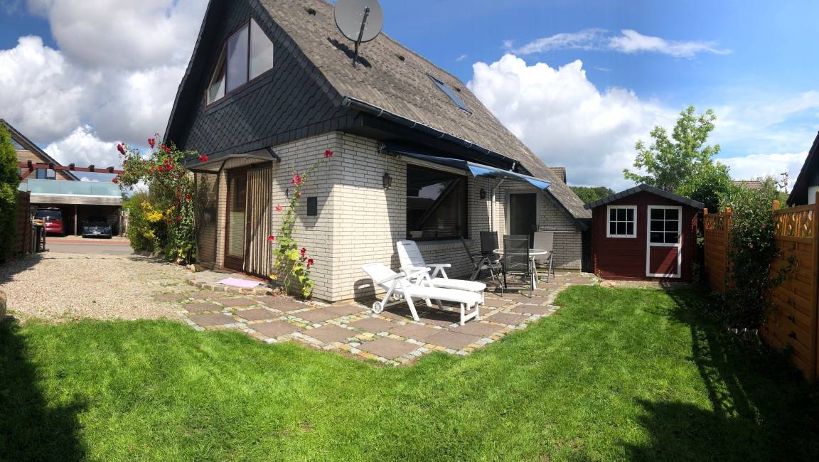 70 M² Ferienhaus ∙ 2 Schlafzimmer ∙ 4 Gäste - Ostsee