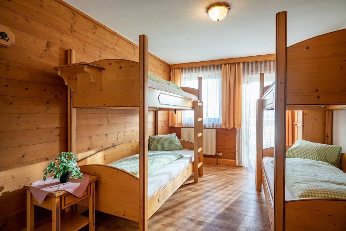 20 M² Hotel ∙ 1 Bedroom ∙ 4 Guests - Maurach