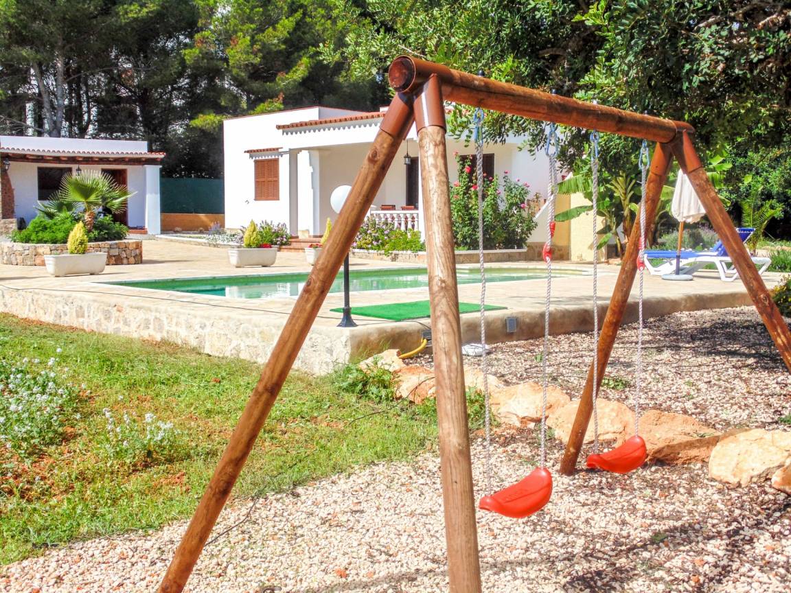 122 M² Maison De Vacances ∙ 3 Chambres ∙ 6 Personnes - Santa Eulària des Riu