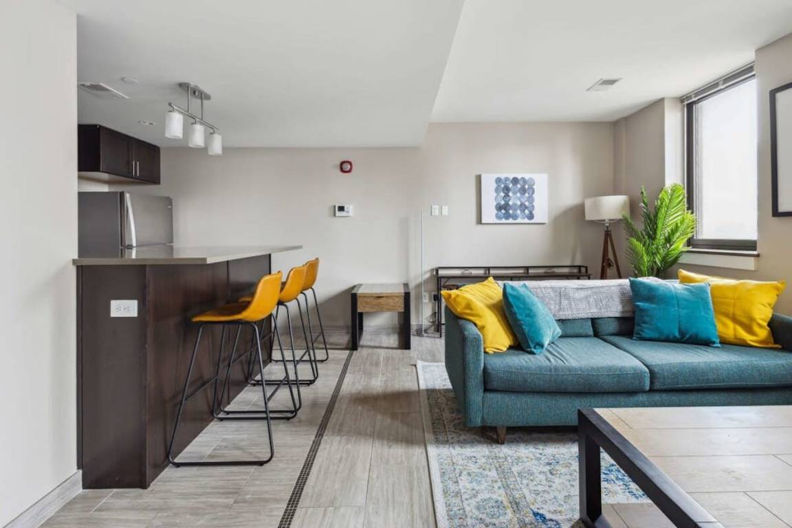 121 M² Apartment ∙ 2 Bedrooms ∙ 6 Guests - Windsor