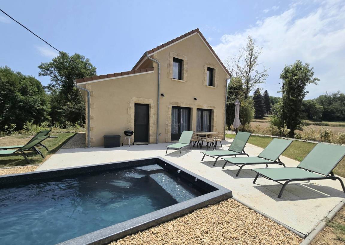 120 M² Gîte ∙ 3 Chambres ∙ 6 Personnes - Périgord
