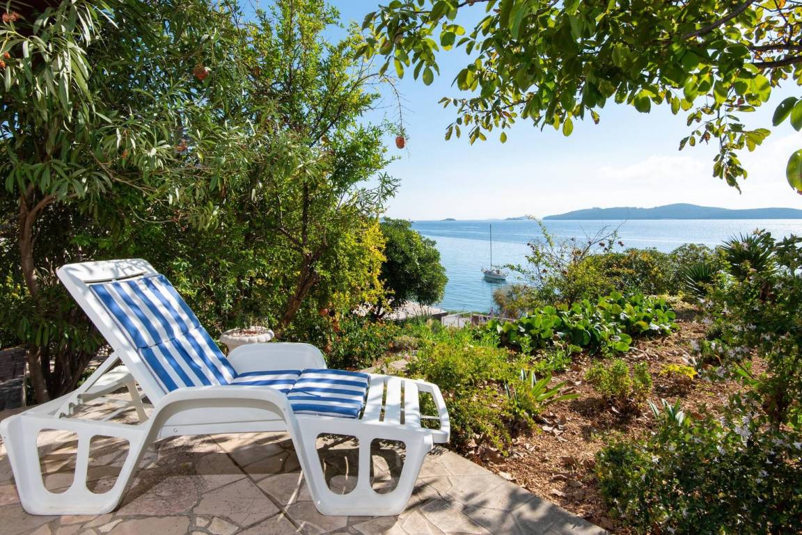 30 M² Appartamento Vacanza ∙ 2 Camere Da Letto ∙ 4 Ospiti - Curzola
