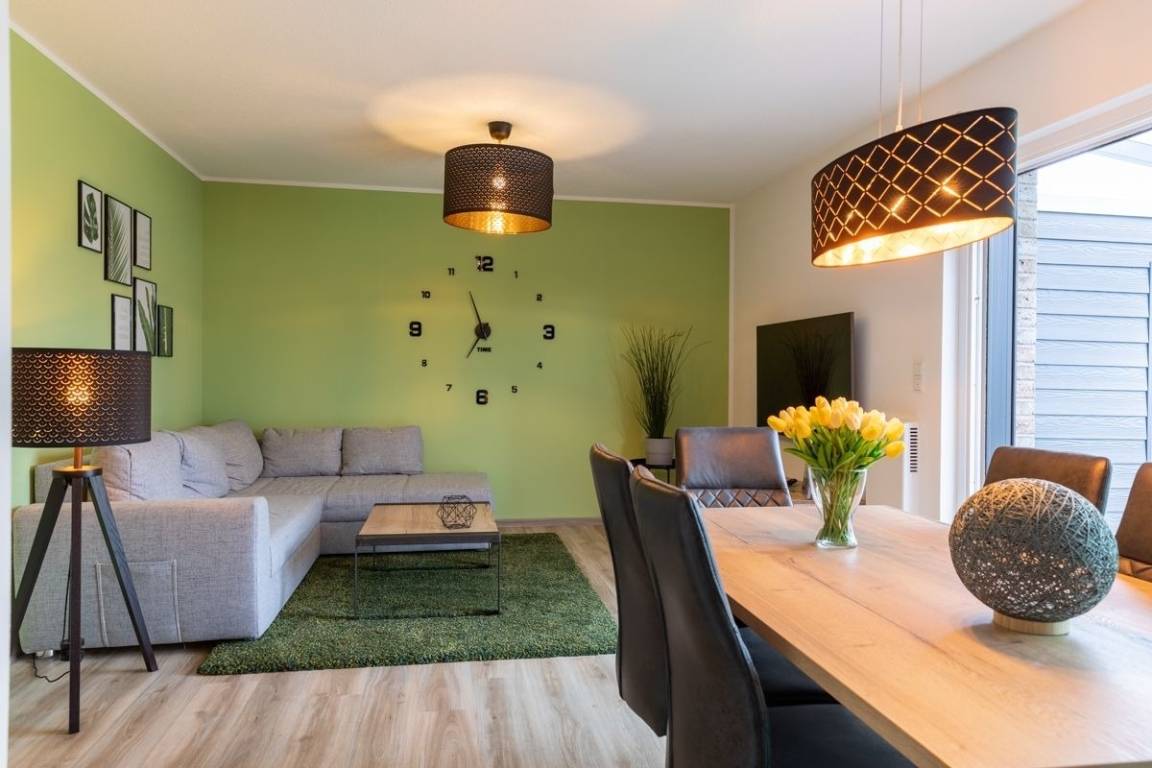 79 M² Ferienwohnung ∙ 2 Schlafzimmer ∙ 5 Gäste - Barßel