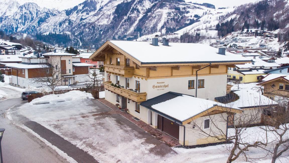 21 M² Hotel ∙ 1 Bedroom ∙ 2 Guests - Kaprun